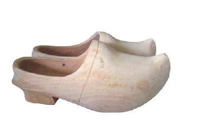 artisan sabotier levacher sabot et semelle bois traditionnel breton ...